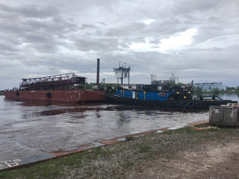 Our Fleet - Calumet River Fleeting | Chicago Dry Dock